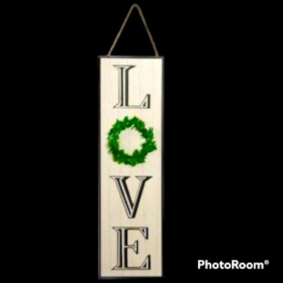 Hobby Lobby | Wall Decor | Vertical Wooden Love Sign | Poshmark